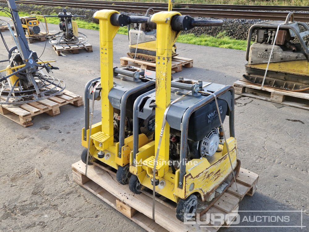 Prodaje se Wacker Neuson DPU3750HETS vibro ploču na aukciji