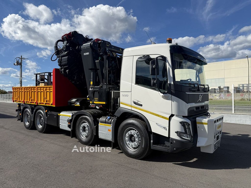 Novi Volvo FMX 500 kamion s ravnom platformom