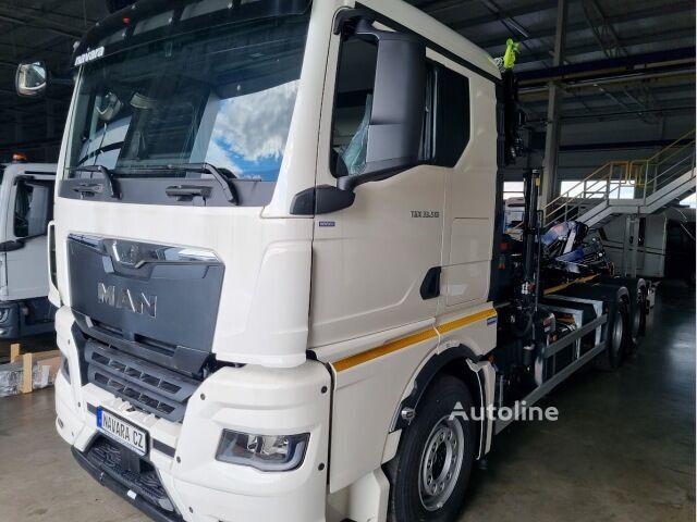 Novi MAN TGX 33.520 kamion rol kiper