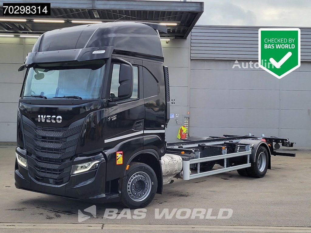 Novi IVECO S-Way 460 4X2 NEW!! BDF Automatic Full air ACC Led Euro 6 vozilo za prevoz kontejnera