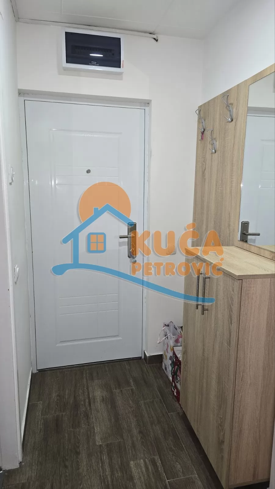 Jednosoban stan, 41 m2, Medijana, Bulevar Nemanjića ID: i-03789