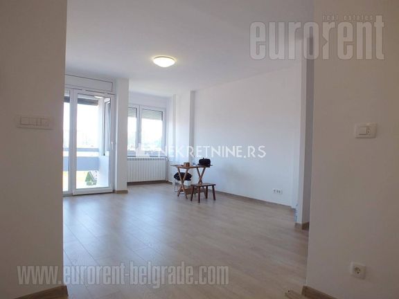 #38467, Izdavanje, P.P., BLOK 23, 1000 EUR