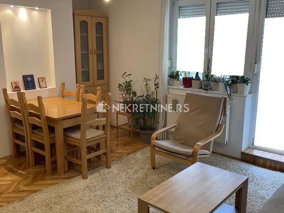 Dvosoban stan NOVI SAD, 148400€
