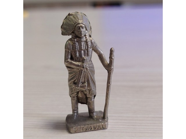 Metalna figura kinder Sitting Bull