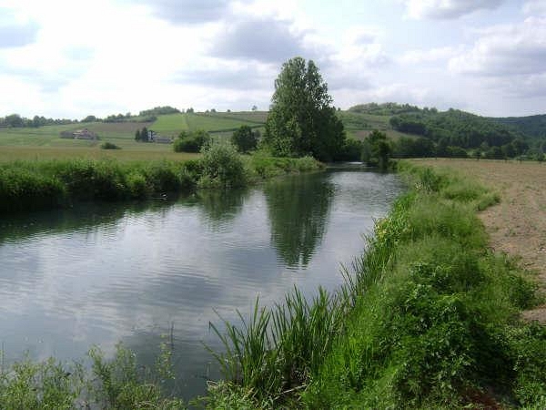 Vikend zemljište ( EU )