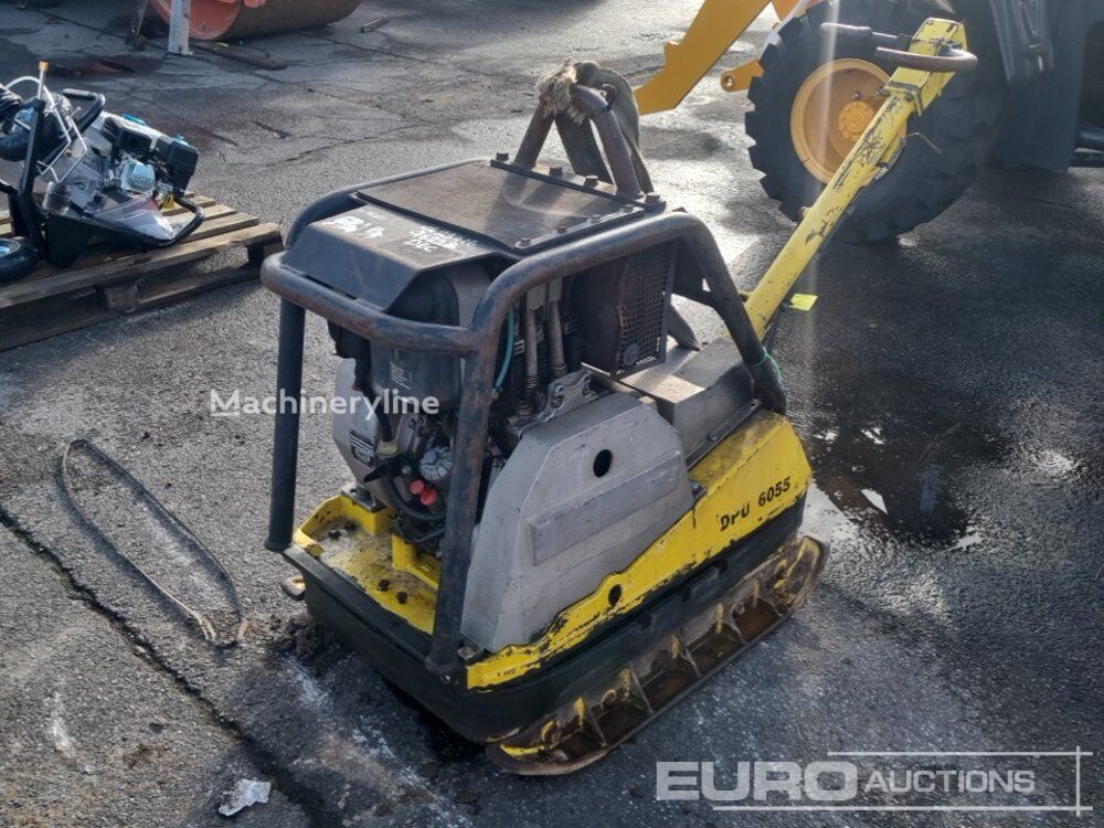 Prodaje se Wacker Neuson DPU 6055 vibro ploču na aukciji