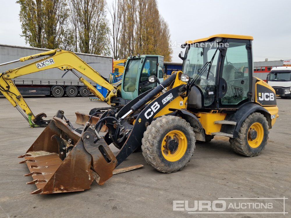 Prodaje se JCB 409B prednji utovarivač na aukciji