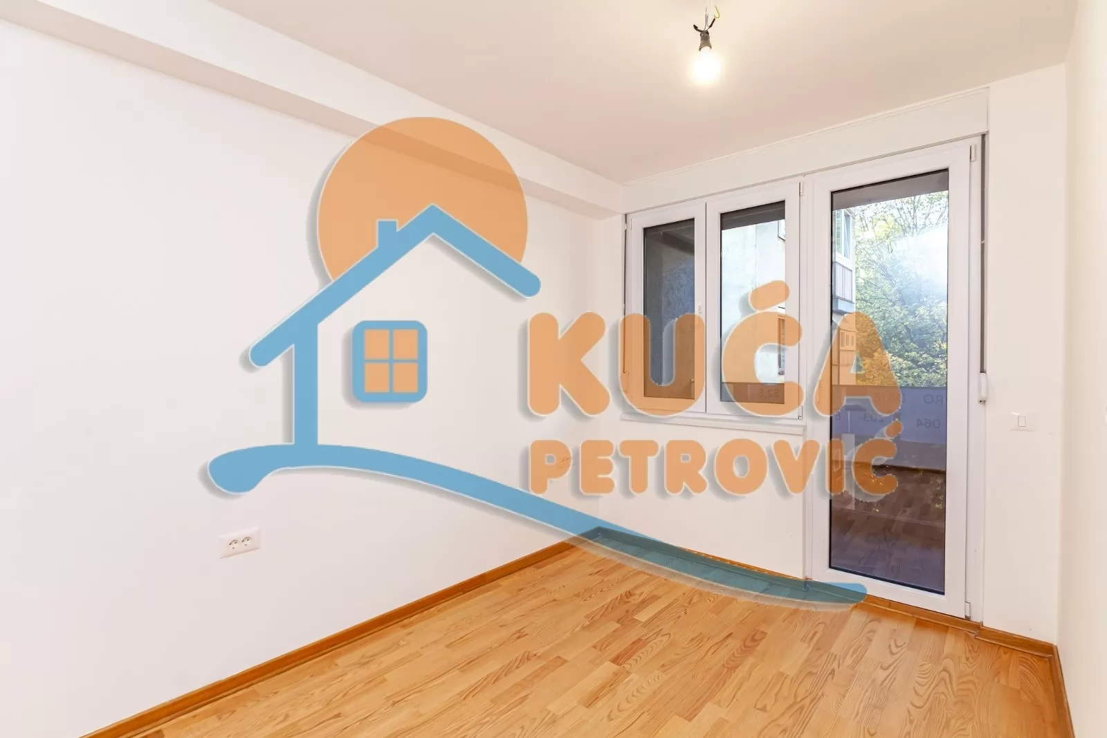 četvorosoban stan, 83 m2, Čair, Vojvode Mišića ID: p-015164