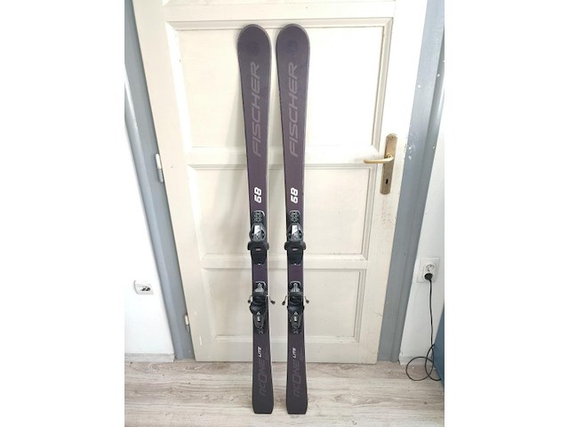 CARVING SKIJE FISHER RC ONE LITE 68- 155cm