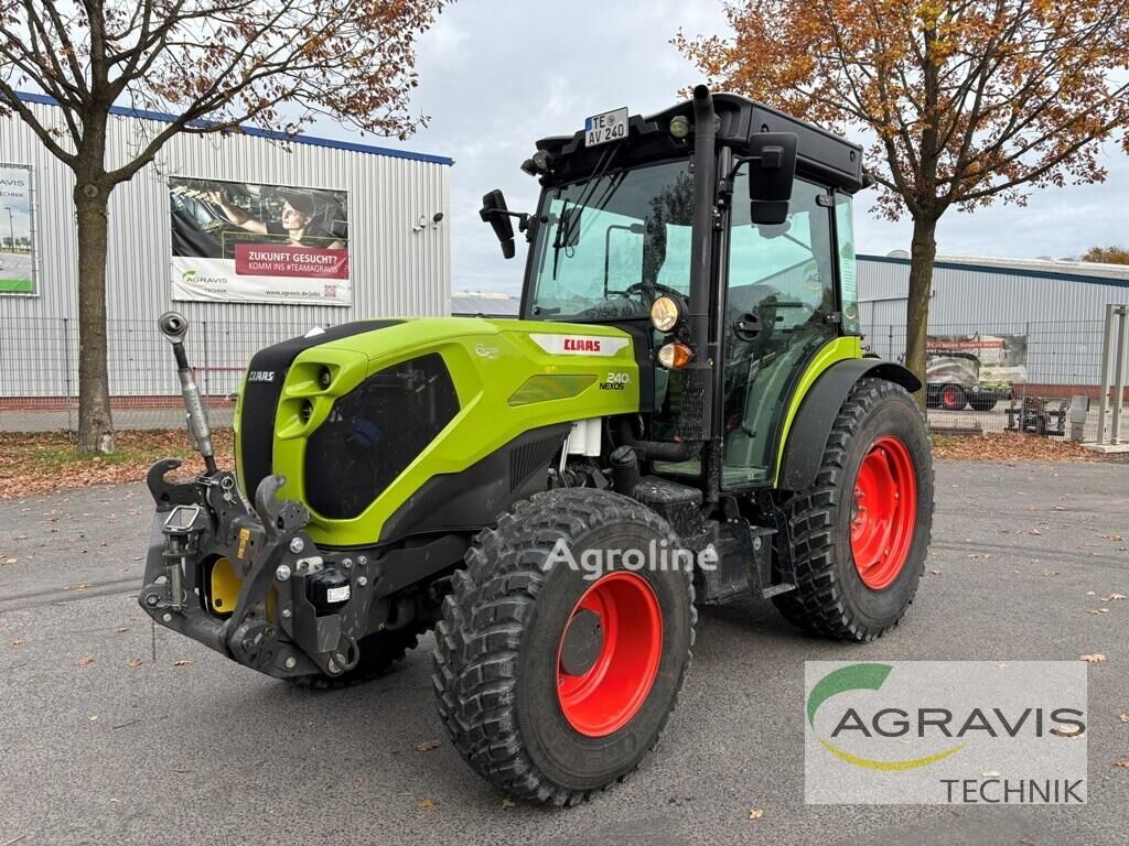 Claas NEXOS 240 L traktor točkaš