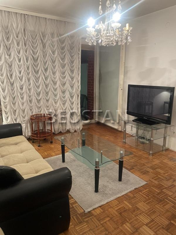 Širi centar - Vozdovac #665070 500 €