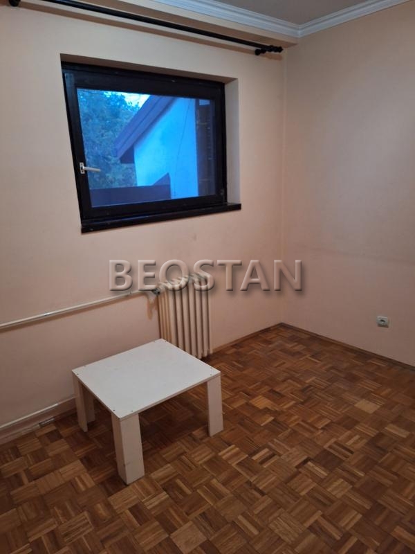 Bežanijska kosa - Bezanijska kosa 1 #65040
1.000 €