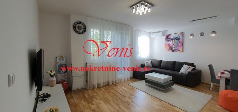 PETROVARADIN PRERADOVIĆEVA 46 m2 - 400 Evra PARKING ID#2530 400 €