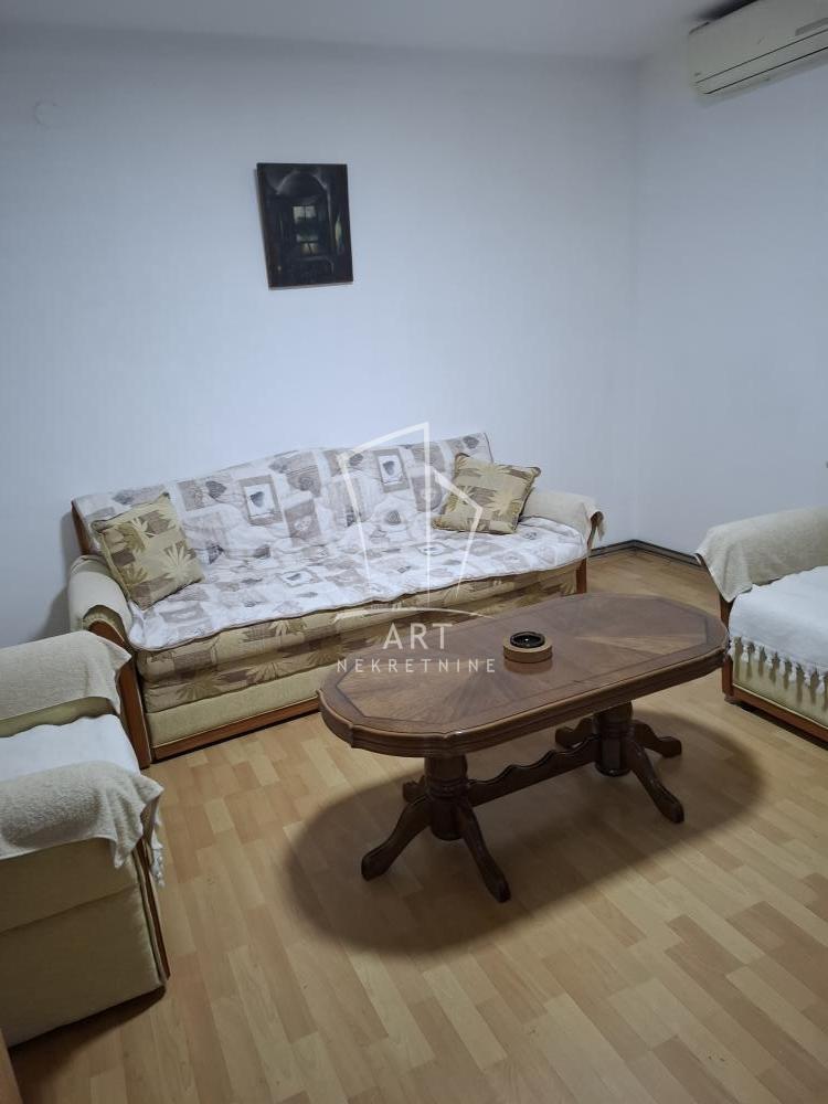Medak padina, Svetozara Radojčića, 98m2 ID#12765 600 €