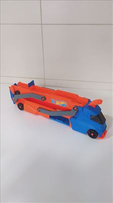 Hot wheels transporter