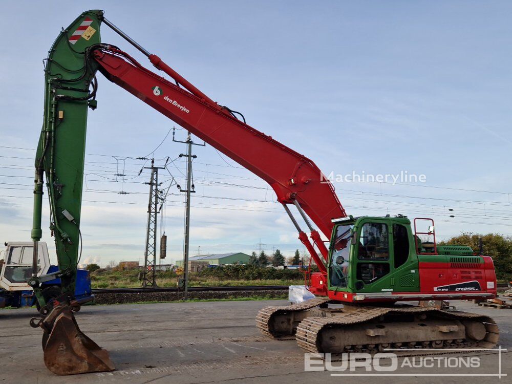 Prodaje se Doosan DX255LC-5 bager guseničar na aukciji