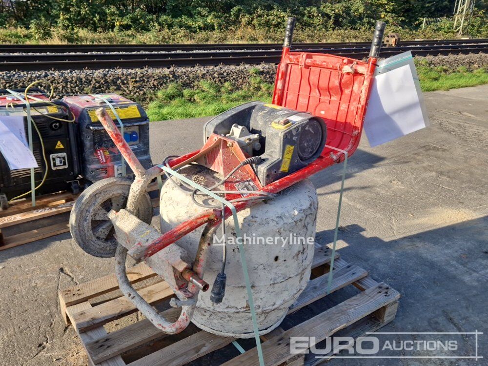 Prodaje se Electric Cement Mixer betonsku mešalicu na aukciji