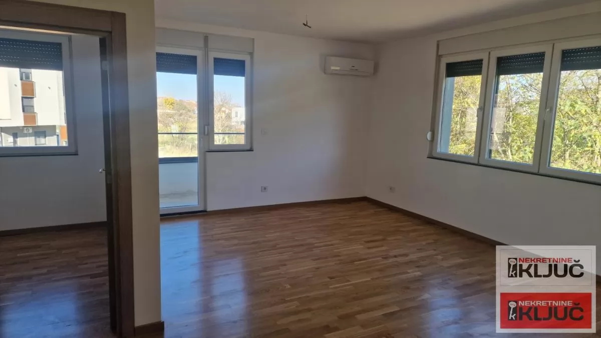 ALIBEGOVAC, 70m2, Trosoban, Nov