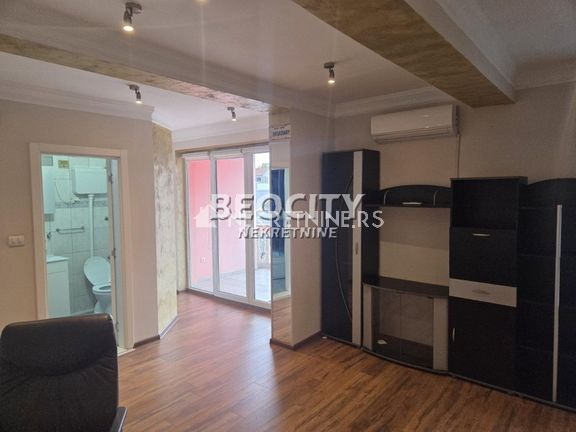 Zemun, Retenzija, Ljubice Kovic, 1.0, 33m2, 350EUR