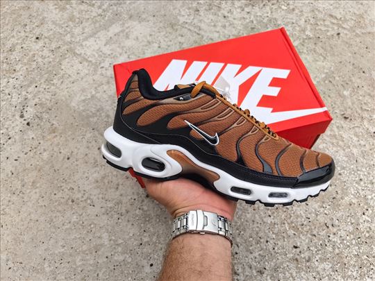 Nike Air Max Plus TN, Golden Harvest; Nike patike