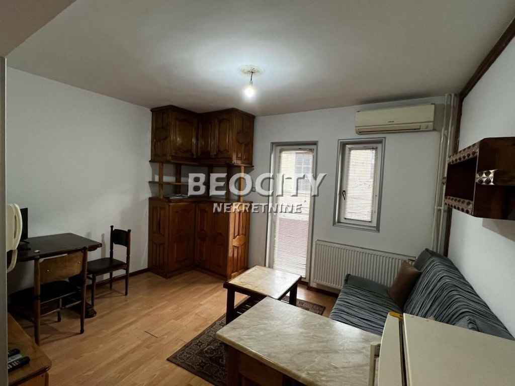 Novi Sad, Bulevar Oslobođenja, Branislava Nušića, 1.5, 30m2, 300EUR