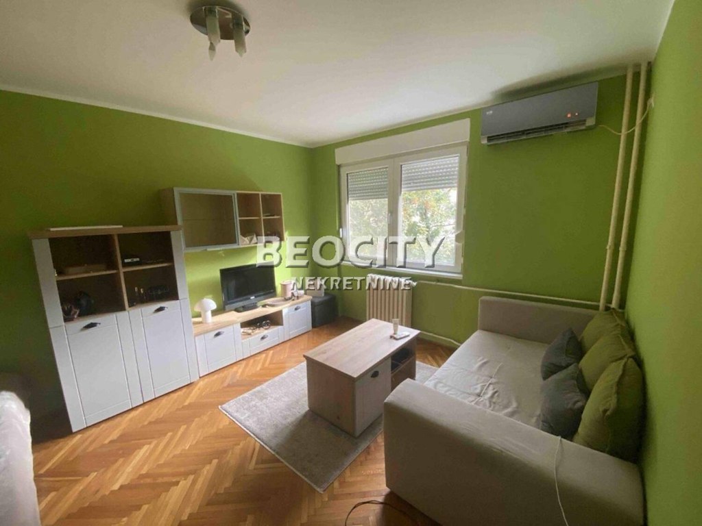 Novi Sad, Železnička Stanica, Omladinskog pokreta, 1.0, 30m2, 300EUR