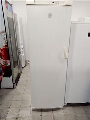 Zamrzivac Electrolux 232 lit garancija 12 meseci