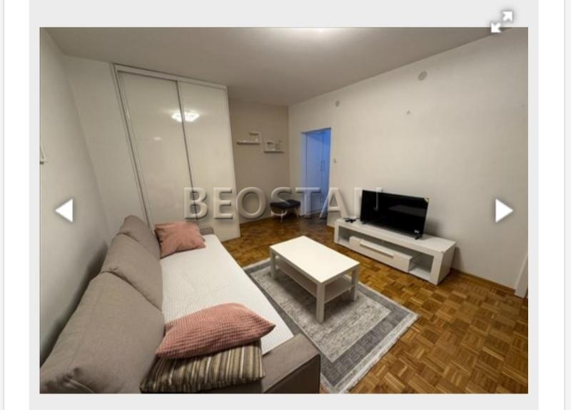 Novi Beograd - Arena blok 25 #65117 700 €