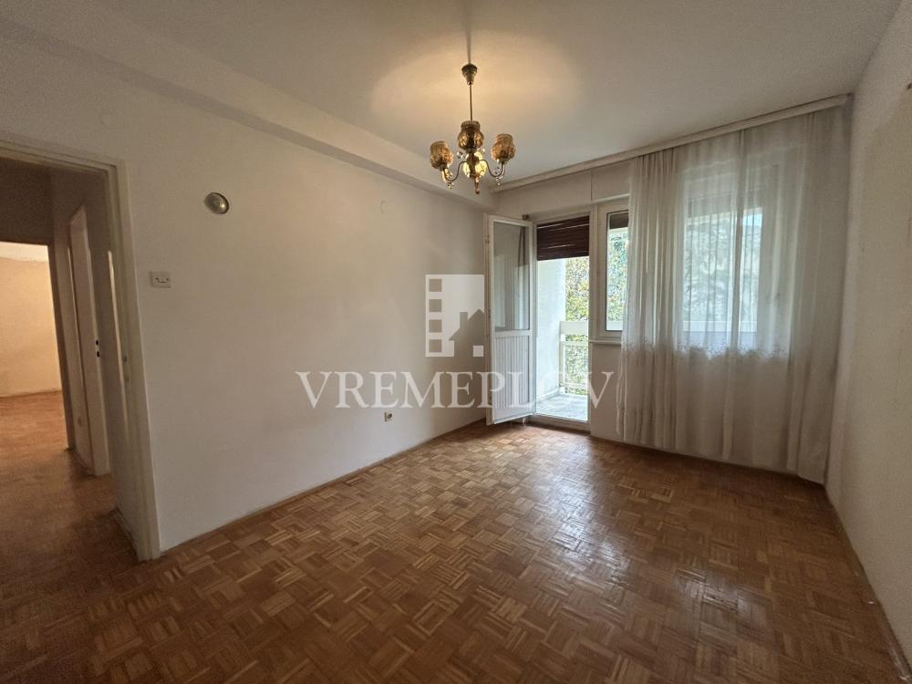 3.0 Stan Padinska Skela Uknjižen ID#2327 105.000 €