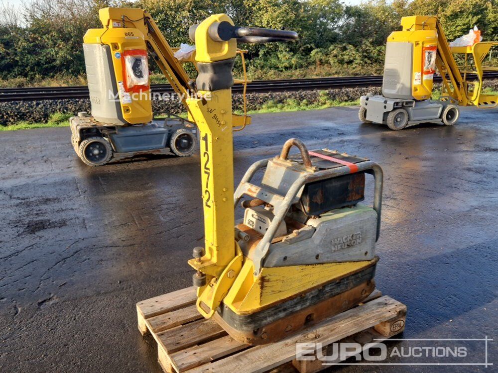 Prodaje se Wacker Neuson Walk Behind Compaction Plate vibro ploču na aukciji