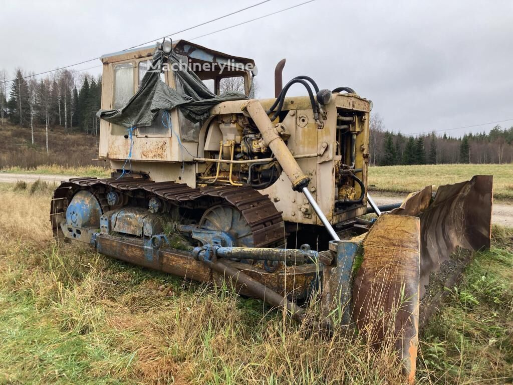 Prodaje se International T20 buldožer na aukciji