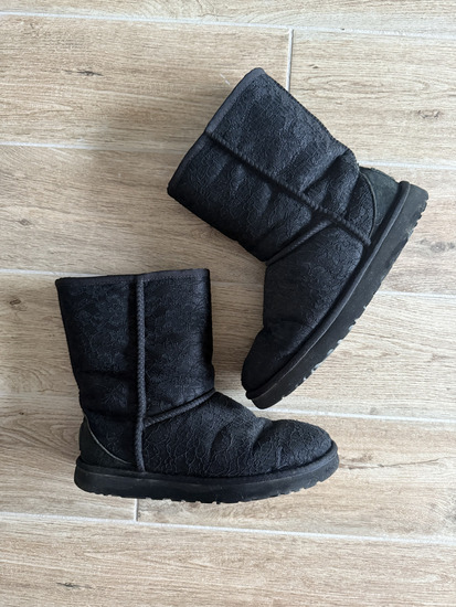 Snizene na 2500 UGG cizme original