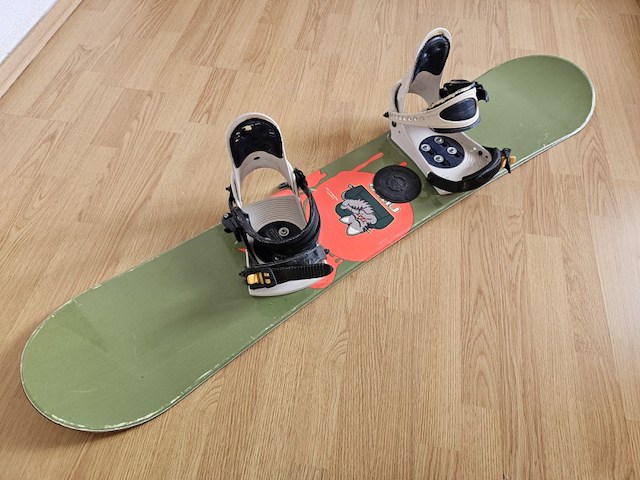 SnowBoard Nitro Pepichku ALIAS mini 132 132cm Board