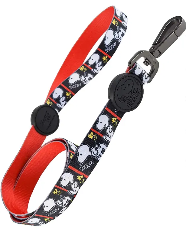 ZOOZ PETS Povodac za pse Snoopy Film S/M 120*1,5 cm crni