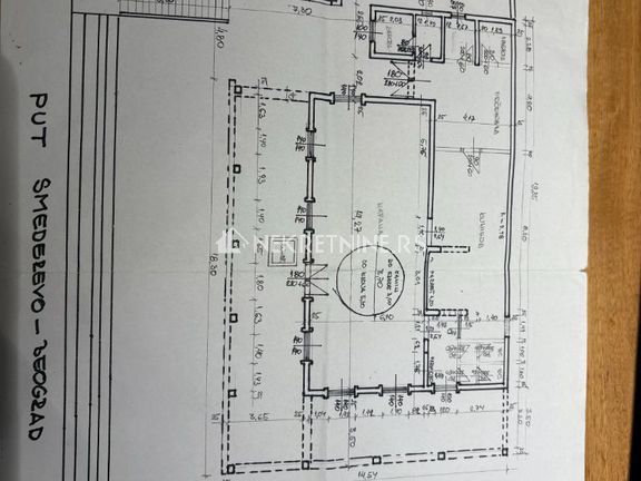 Ugostiteljski objekat na samoj obali Dunava sa gradjevinskom dozvolom u sivoj fazi + zemljiste