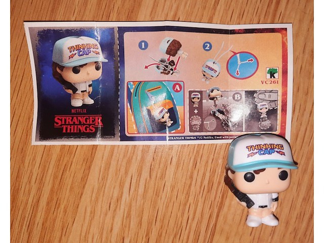 KINDER JOY - STRANGER THINGS VC261