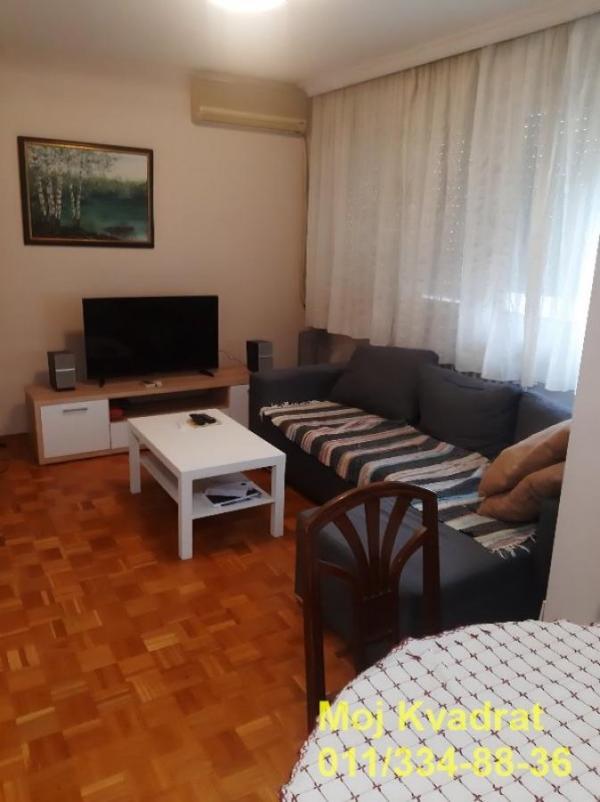 Troiposoban stan na prodaju, 75m2, 214.000€