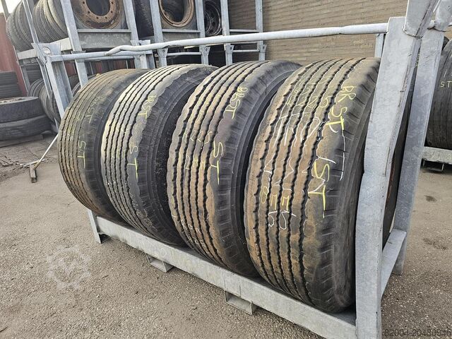 2010 BRIDGESTONE | R 164 \ PRIKOLIČNA GUMA | 425/65 R 22.5 | 4 KOMADA | 12-12-8-5 MM PROFIL|
BRIDGESTONE R 164 \ TRAILERBAND | 425/65 R 22.5| 4 STUKS | ...