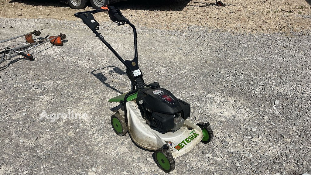Prodaje se Etesia PHE3 kosilicu za travu na aukciji