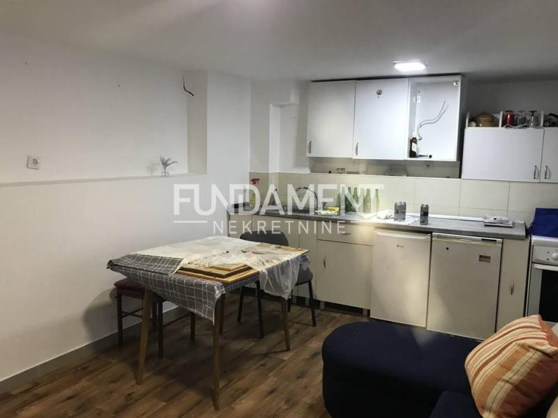 2.5 Preševska 45m2, duplex, eg, namešten ID#1210 350 €