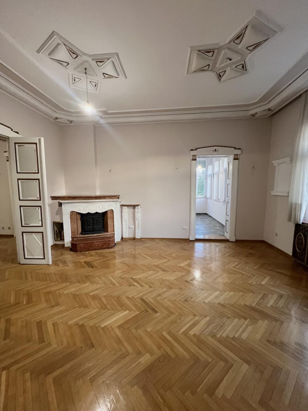 Krunska, Petosoban stan za izdavanje, 130m2, 1.800€