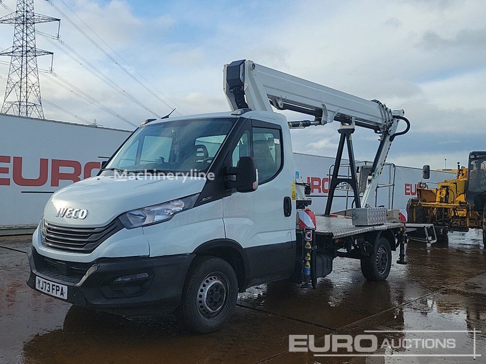 Prodaje se IVECO 35-140 auto dizalicu s korpom na aukciji