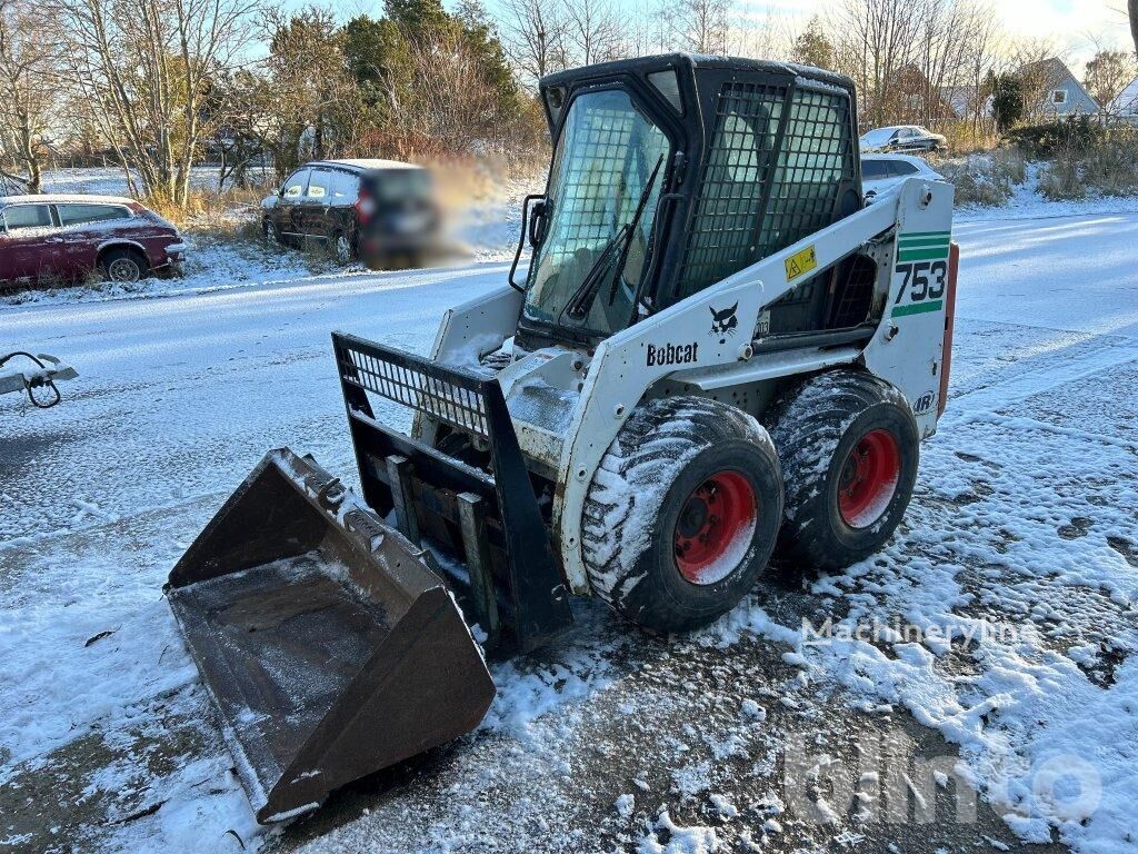 Prodaje se Bobcat 753 mini utovarivač na aukciji