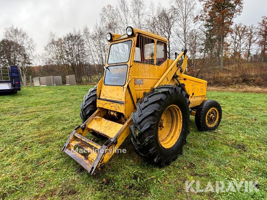 Prodaje se Bolinder-Munktell 218TD prednji utovarivač na aukciji