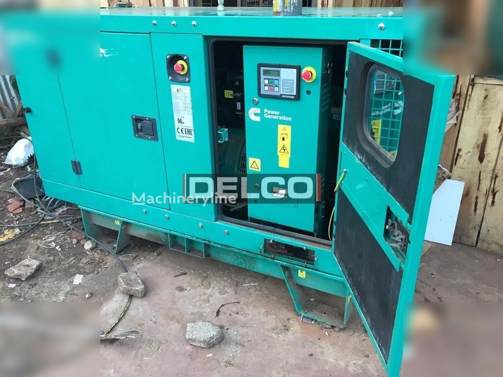 Novi Cummins 1000 KVA diesel generator
