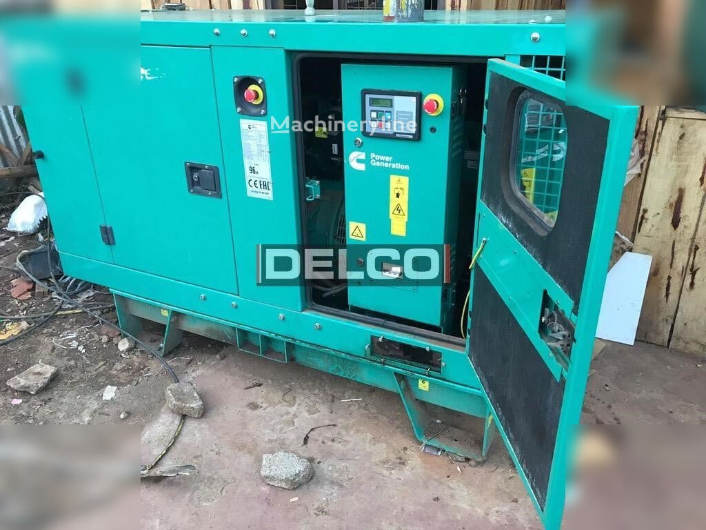 Novi Cummins 20 KVA diesel generator