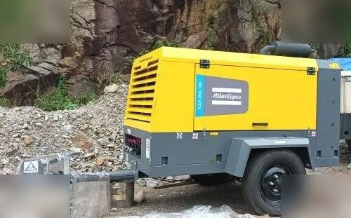 Novi Atlas COPCO 300 CFM mobilni kompresor