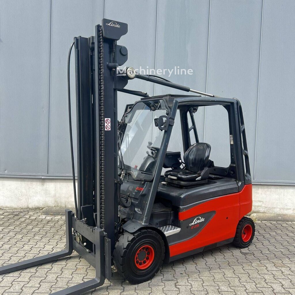 Linde E25L (387) električni viljuškar