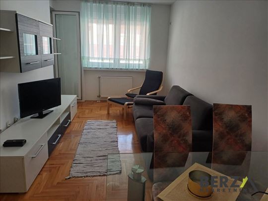 Novi Sad, Bulevar, Stan, 2, 45,00m2