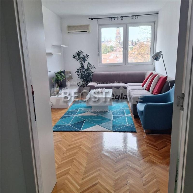 Zemun - Centar #65325 700 €
